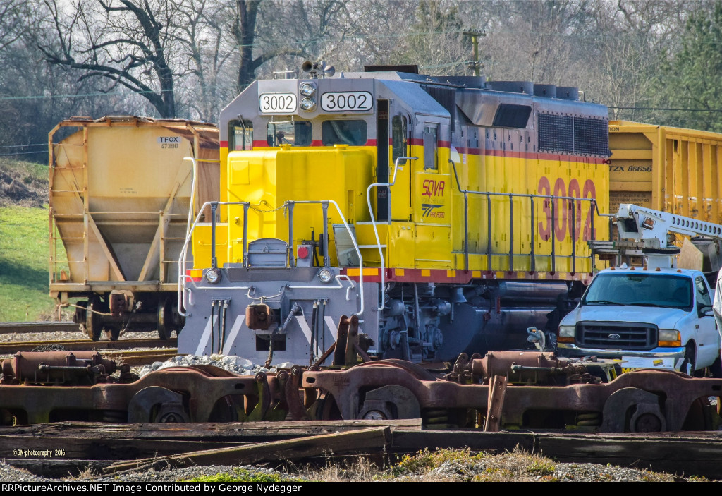 SQVR 3002 / GP40-2 with new paint job